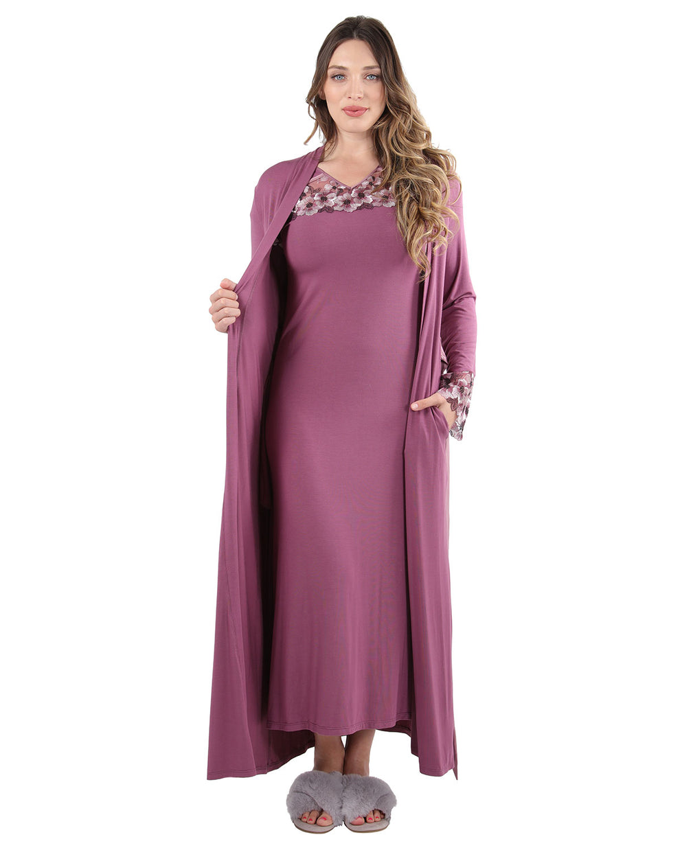 Women's Enchanted Romance Floral Embroidered Full Length Robe – MeMoi
