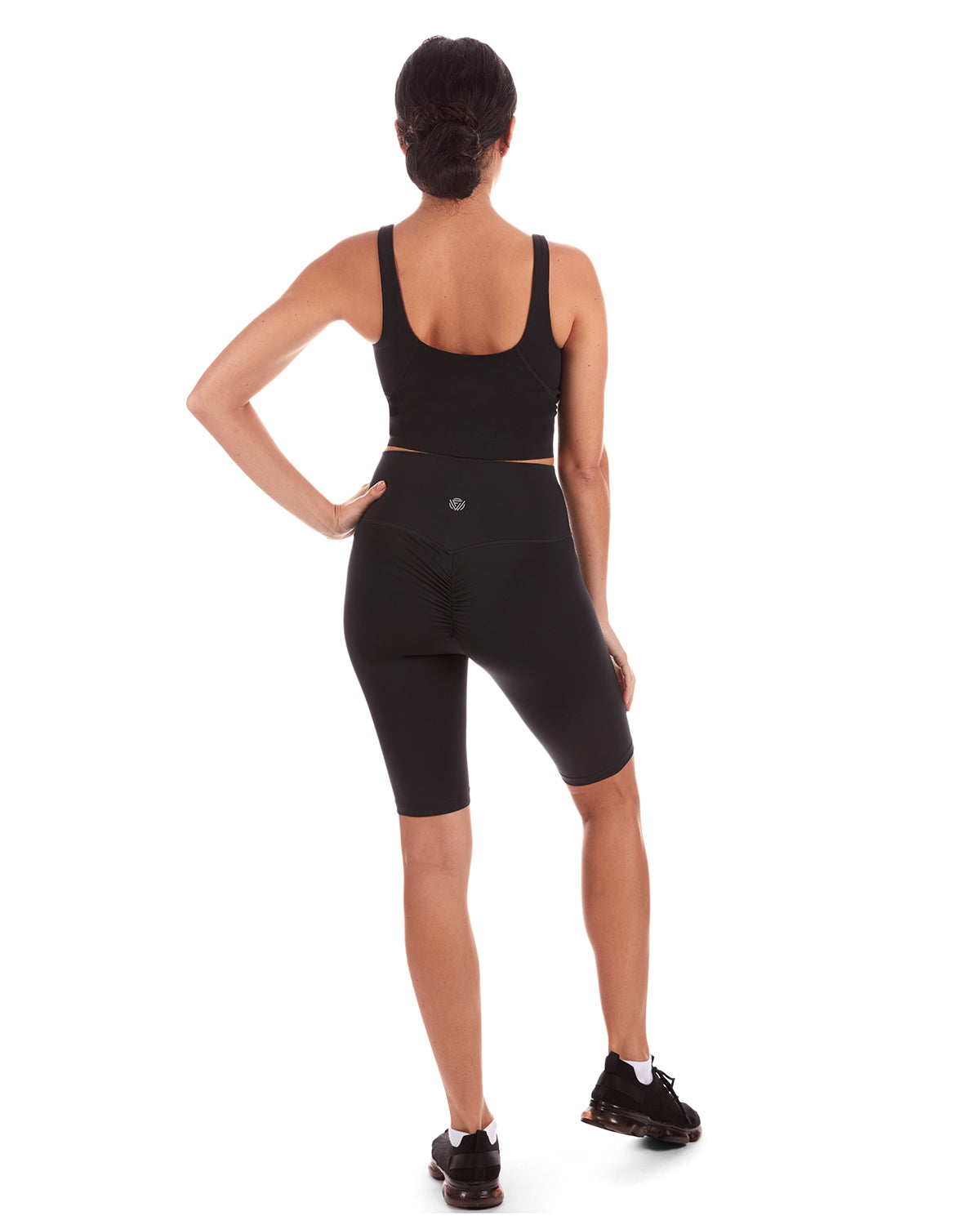 Smoothing High-Waisted Scrunch Butt Shorts – MeMoi